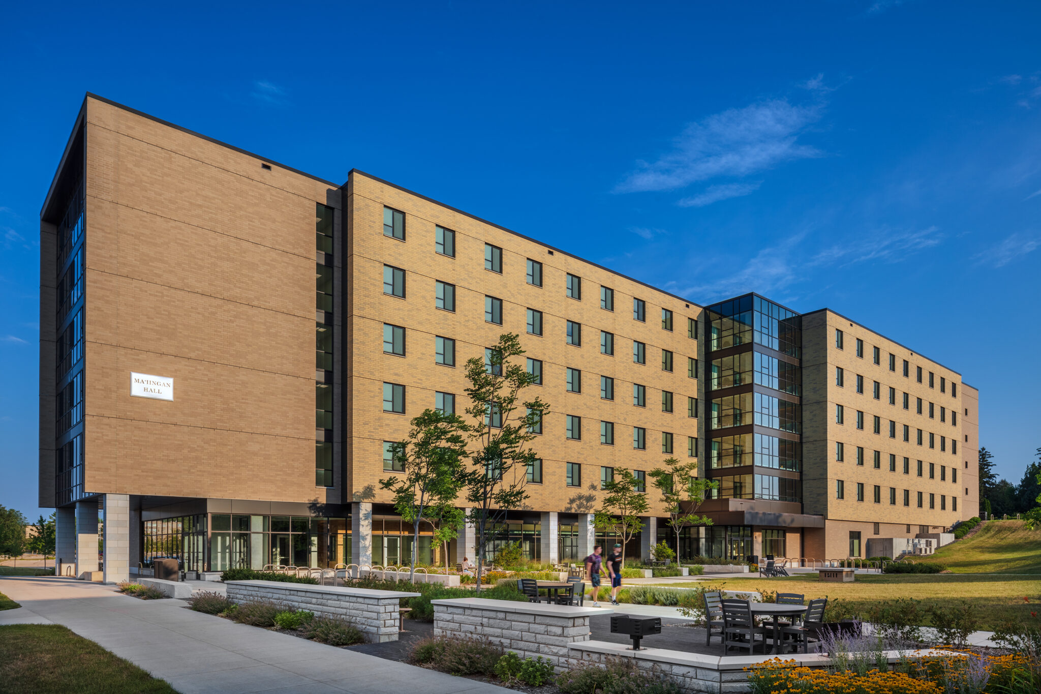 University of Wisconsin-Whitewater Ma’iingan Hall - GRAEF
