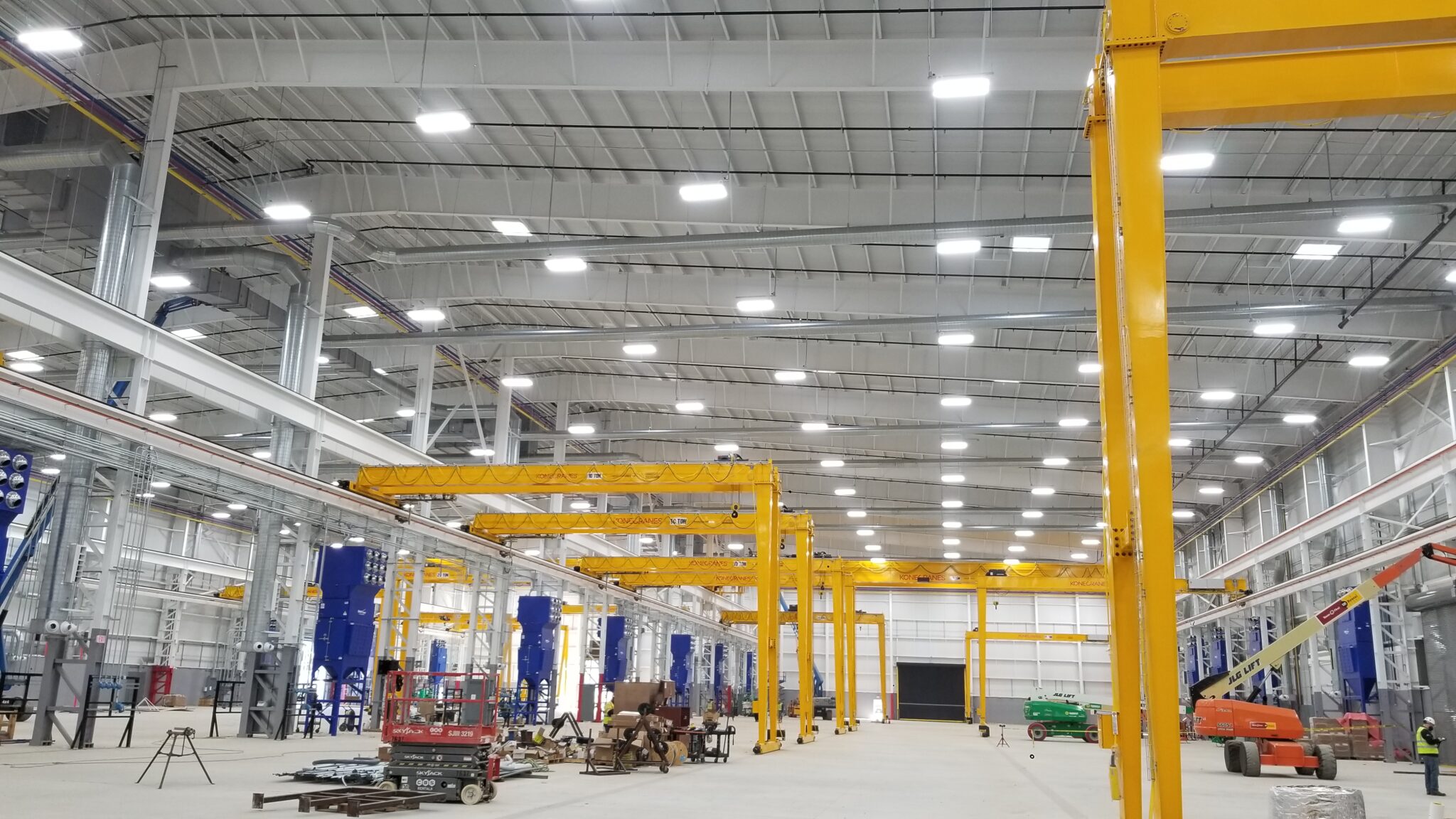 Komatsu Fabrication Building - GRAEF