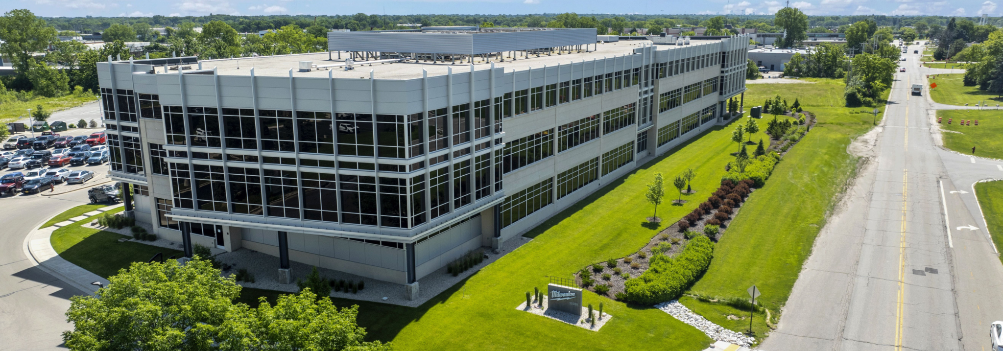 Milwaukee Tool Research and Development Facility - GRAEF